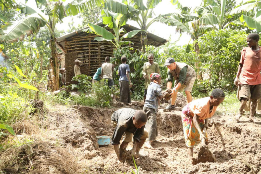 Building Homes for the Batwa Pygmies – Tigers | Myrtle Beach Safari